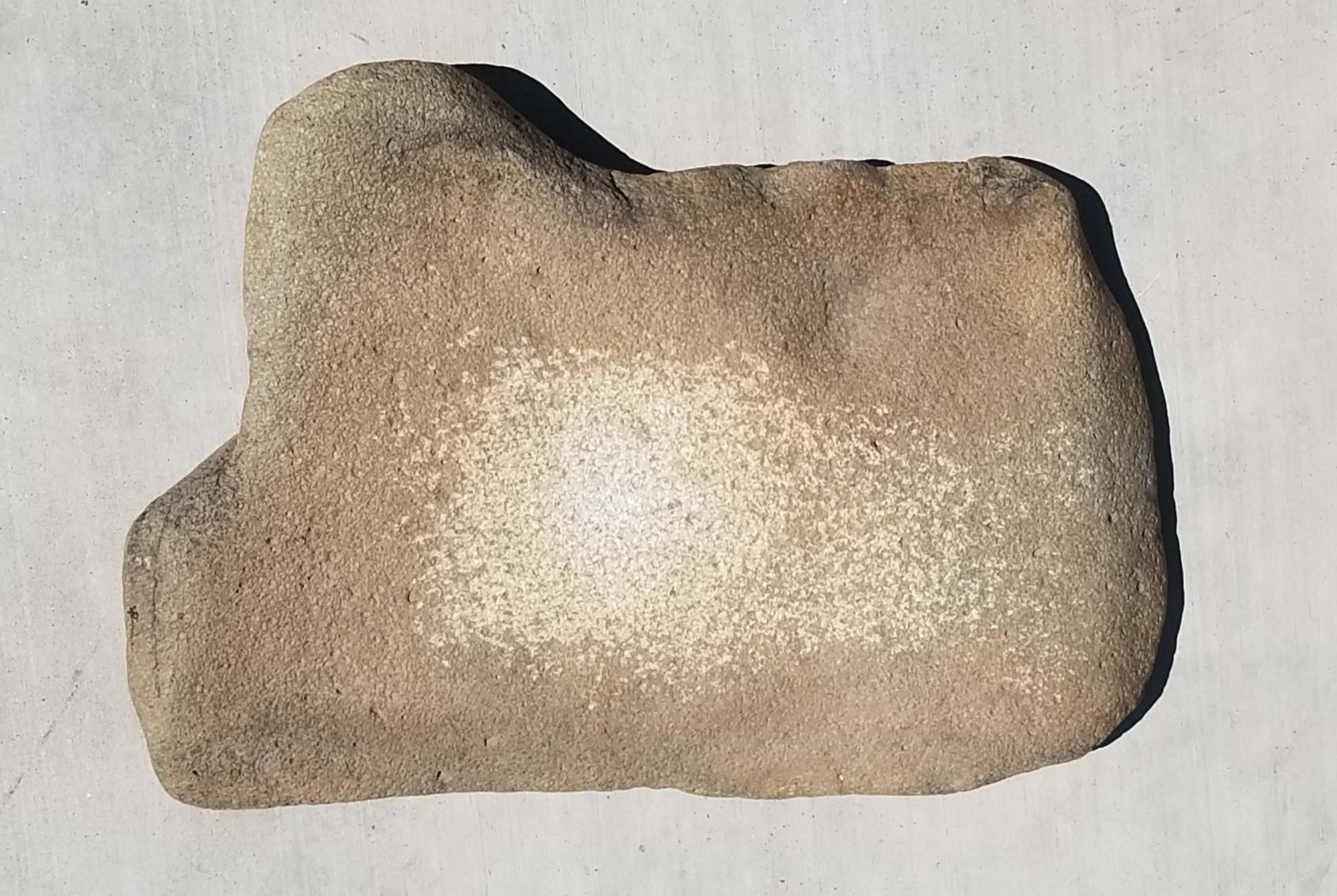 Hands-On Archaeology: Making a Metate - Archaeology Southwest